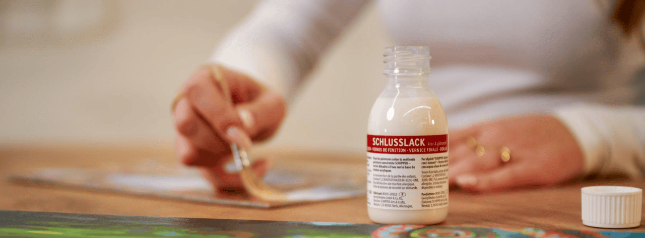A simple guide to varnishing acrylic paintings on canvas